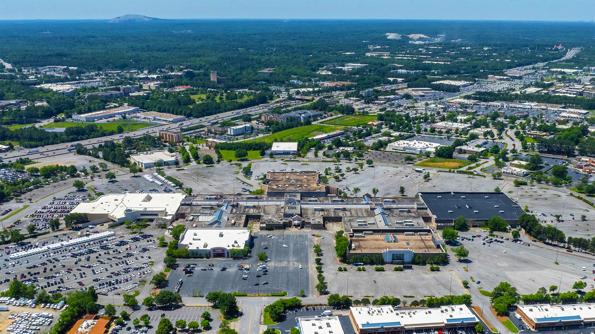 Gwinnett Place Hits Refresh - Gwinnett Magazine